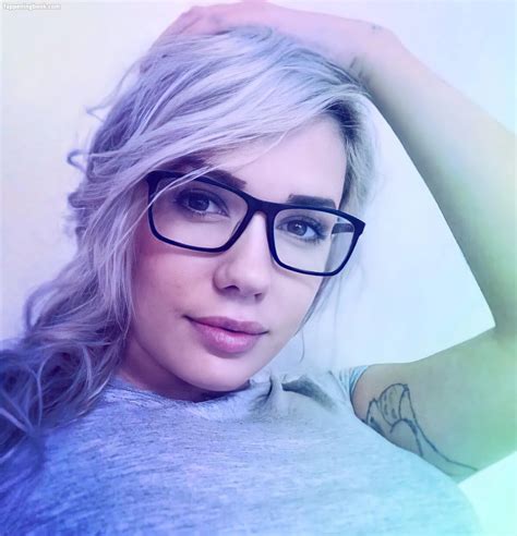 Alanah Pearce Charalanahzard Nude OnlyFans Leaks The Fappening Photo FappeningBook