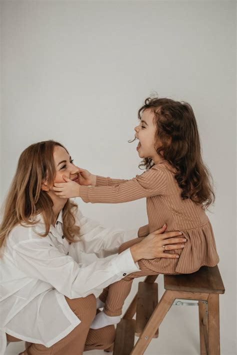 Мама и дочь Фотосессия Семейные фотосессии Мать и дочь