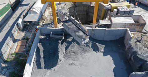 Eyüpsultan 개발 건설 건설 장비 건설 현장 건축 공사 공사 현장 구조 기계 기중기 기초 노동자 도로 건물 도시 개발 도시 계획 도시