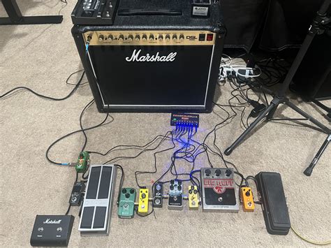Effects Loop I Was Just About To Make A Pedal Board And My Buddy Says
