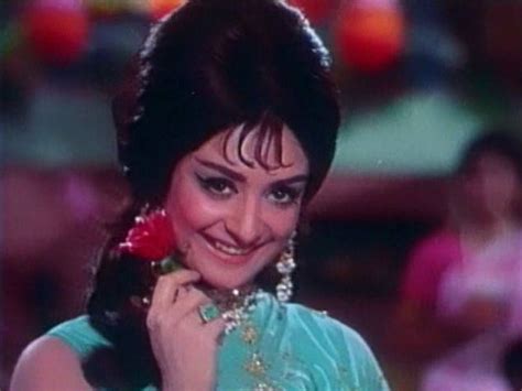 Know About The Actress Saira Banu And Her Fashion