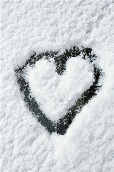 爱心雪爱心雪花图片 伤感说说吧