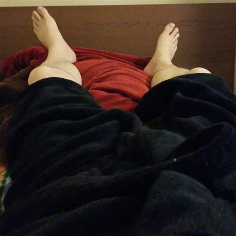 Jonah Falcons Feet