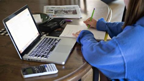 ИПИ Българският пазар на труда остава сред най недостъпните за младежи в ЕС РАН Р ЕООД