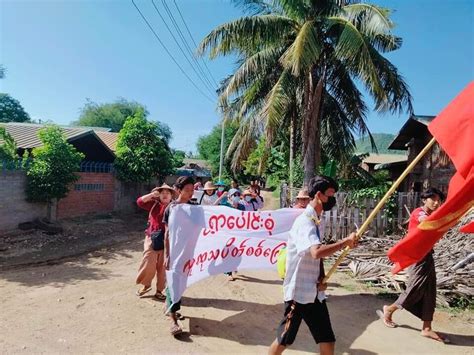 ရွာပေါင်းစုံ သပိတ် စစ်ကြောင်းက စစ်အာဏာရှင် တော်လှန်ရေး ချီတက် ဆန္ဒပြ Khit Thit Media