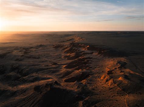 Flaming Cliffs Bayanzag Mongolia