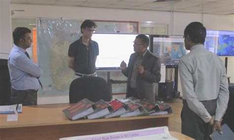 නේපාල නියෝජිත පිරිස ආපදා කළමනාකරණ මධ්‍යස්ථානය නිරීක්ෂණය කිරීම