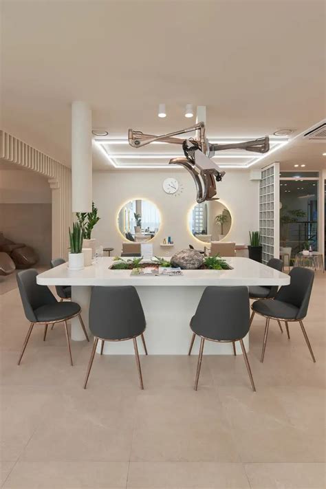 베이지톤 모던하고 고급스러운 35평 미용실 인테리어 강서구 마곡동