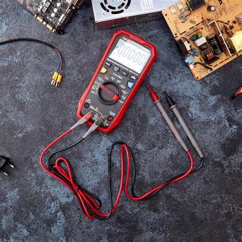 Профессиональный мультиметр Uni T Ut61e