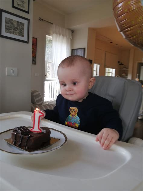 69 річний Андрій Макаревич показав фото першого дня народження свого молодшого сина в Ізраїлі