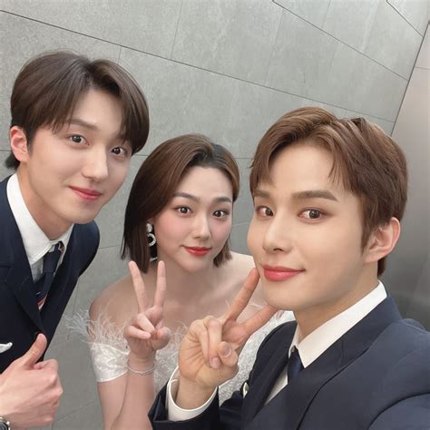 아이돌 이슈 음악중심 800회 Mc즈 Nct 정우 강미나 Sf9 찬희 800회라고 수트