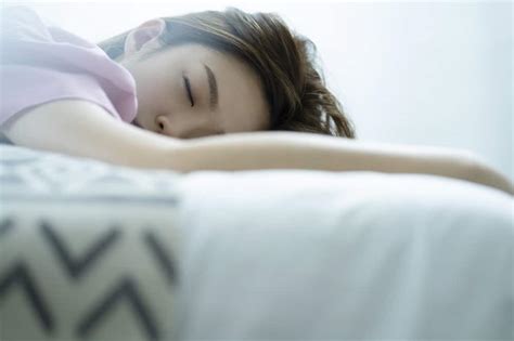 初エッチ前に知っておきたい！男女で「感じ方が違う」夜のコト4つ