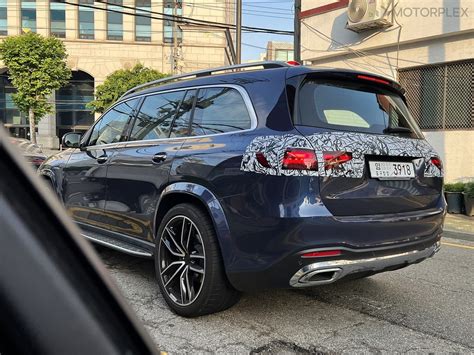 2024 메르세데스 벤츠 Gls 서울서 포착 출시 임박했나