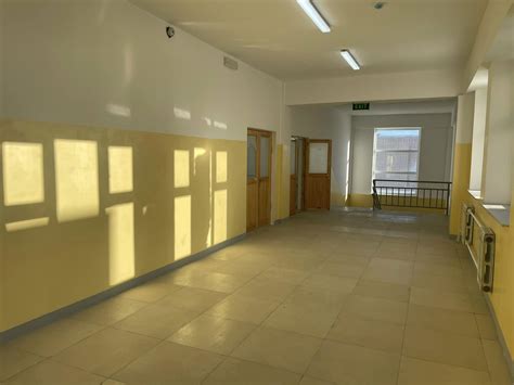 Онгон сумын 160 хүүхдийн суудалтай Бага сургуулийн барилгад Улсын комисс ажиллаа