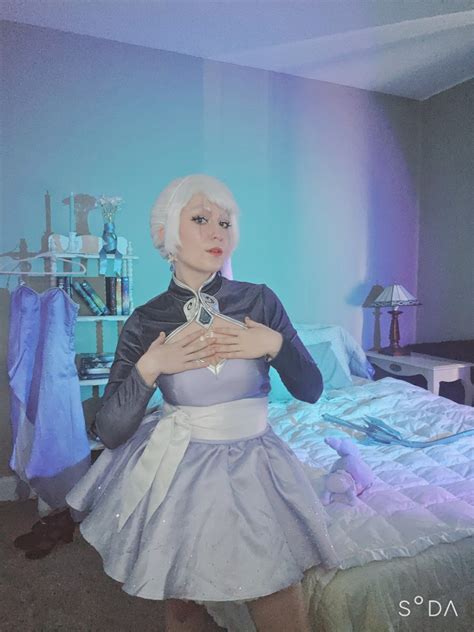 Weiss Cosplay On Tumblr