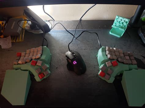My First Dactyl Manuform First Keyboard For That Matter R Ergomechkeyboards