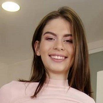 Bella Tornado Babe Page Watch This Pornstar On Freeones