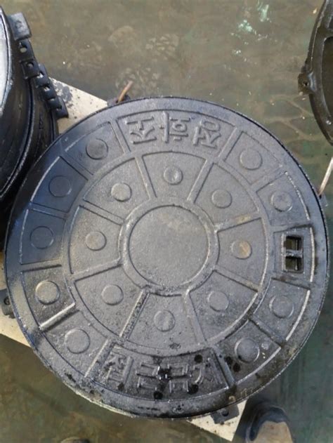 주철맨홀 사각맨홀 벽체드레인 정화조뚜껑 유수분리조 2단침전조 다용도오수 다용도우수 Pe맨홀 빗물받이 침전조오수 침전조우수 스틸그레이팅 네이버 블로그