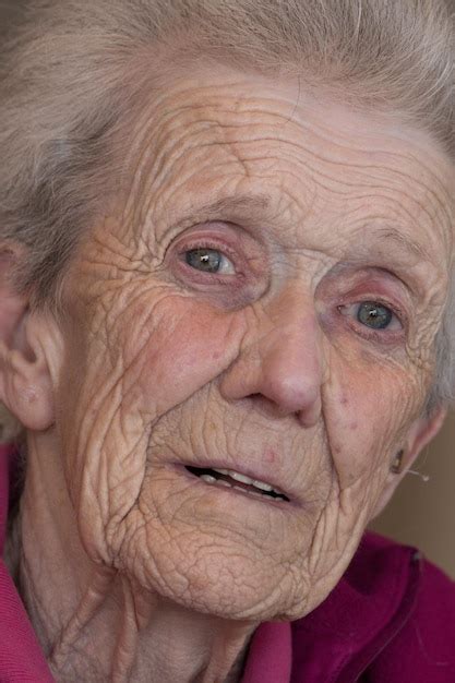 Page Old Wrinkled Grannies Pictures