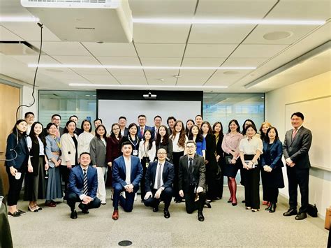 Vip76 Mn Дэлхийн банк Олон Улсын Валютын Санд ажиллаж буй монгол залуустайгаа уулзлаа