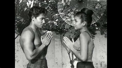 បទ ញាក់ចិញ្ចើមម្លេះ ច្រៀងដោយ រស់ សេរីសុទ្ធា Youtube