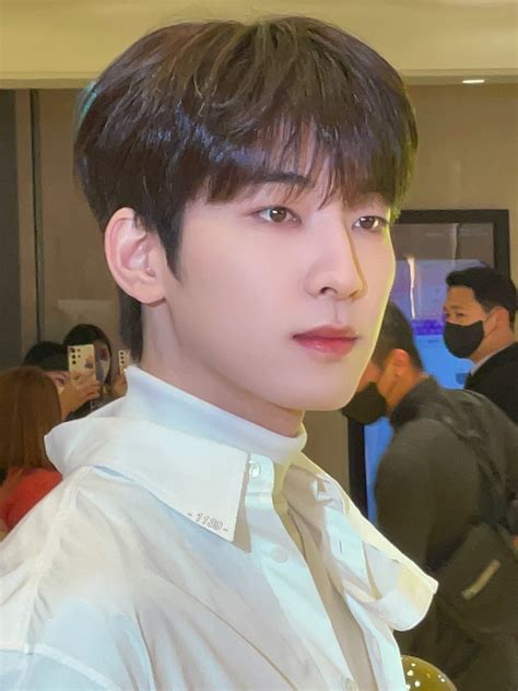 Jj On Twitter 원우 남자 친구 사진 친구사진