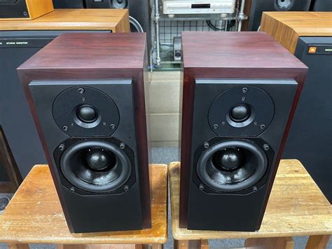 Atc Scm 10 Bookshelf Speaker Audio Soundbars Speakers And Amplifiers On Carousell