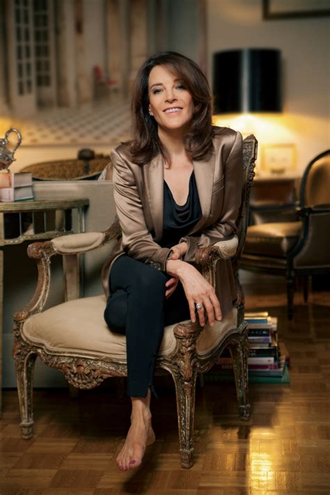 Marianne Williamsons Feet