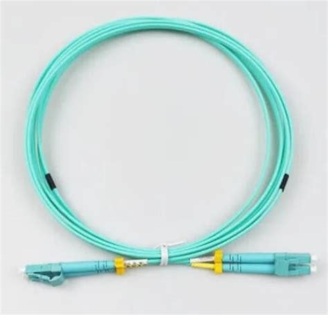 2 0mm Multimode Fiber Patch Cord LC LC Om3 Patch Cord Aqua