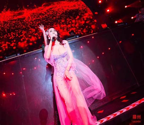 新潘金莲龚玥菲夜场打碟 昔日亚洲第一性感女星沦落为夜场dj 搜狐大视野 搜狐新闻