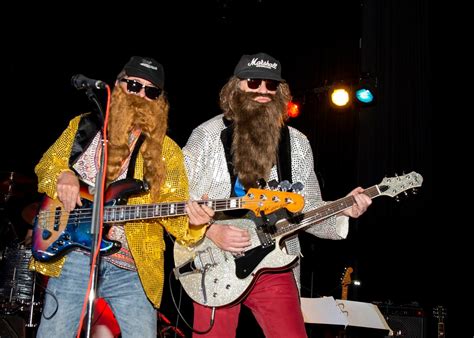 Biber Ach Goes Crazy