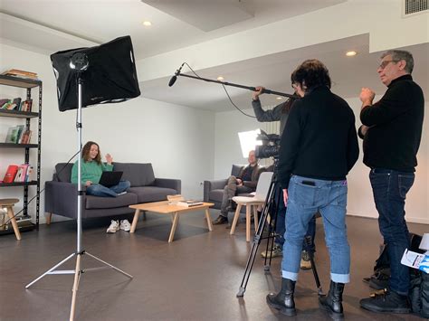 4월 24일 한국어 교과서 동영상 촬영 프랑스 한국교육원