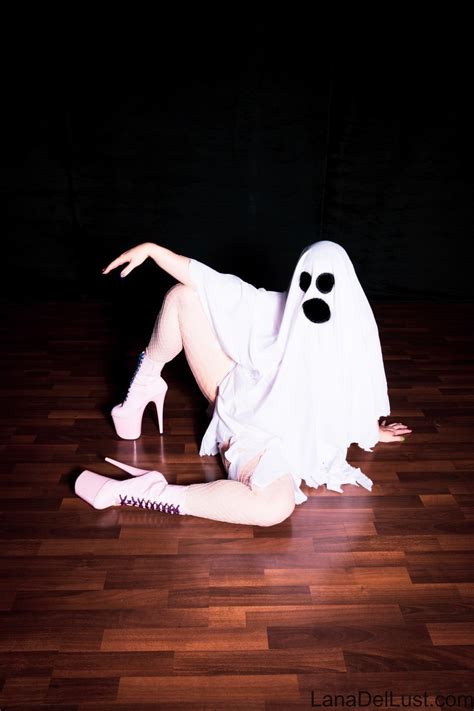 Masked Hottie Lana Del Lust Puts Her Boobs And Ass On Display 15 Photos