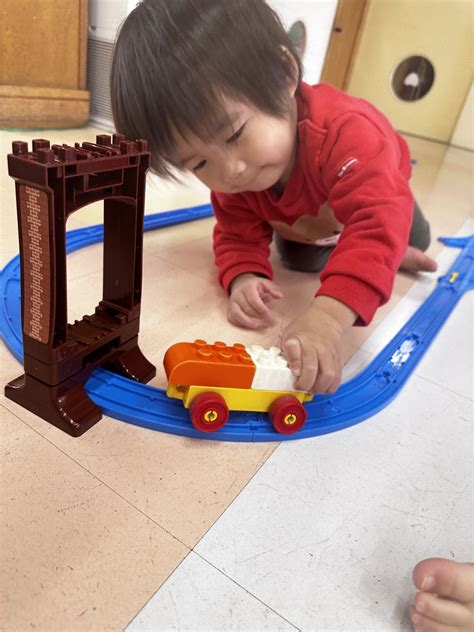 好きな遊び⑤ ～1歳児 ヒヨコ組～ 園だより 社会福祉法人monden会