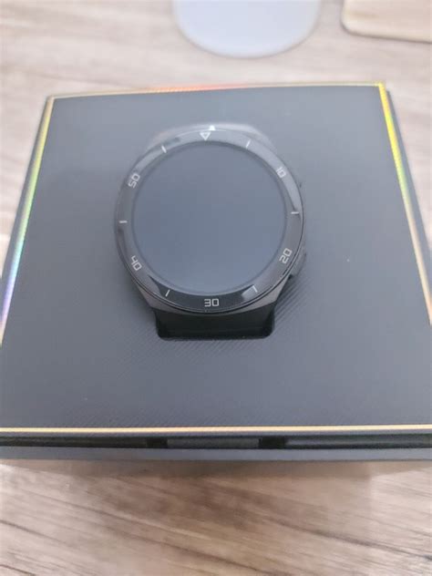 Huawei Smart Watch Gt E Black Mobile Phones Gadgets Wearables Smart Watches On Carousell