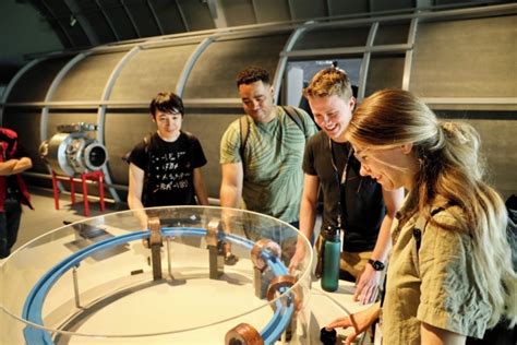 How Can I Use Cern Science Gateway Cern