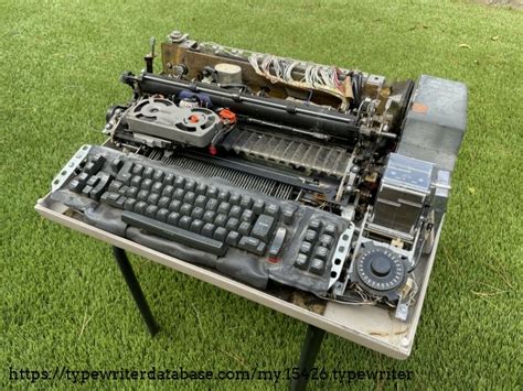 1974 Ibm Memory Typewriter On The Typewriter Database
