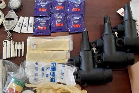 Đầu Cáp ELBOW ABB Co Nguội Ngoài Trời Mua Bán Điện