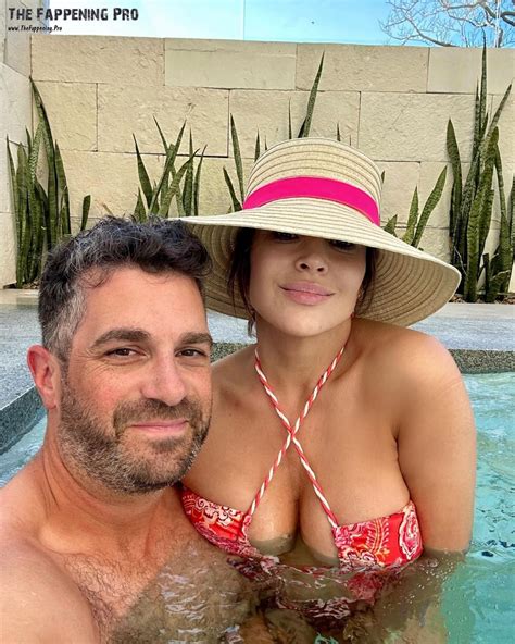 Alyssa Milano Nude The Fappening