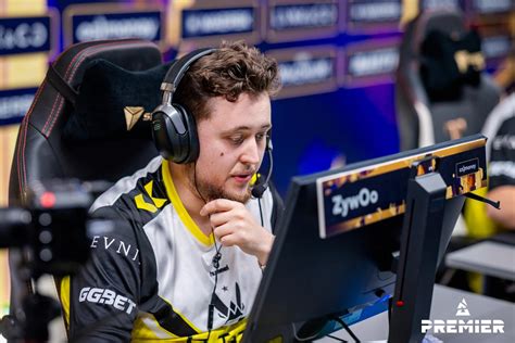 Cs2 Awp Guide How To Play As An Awper