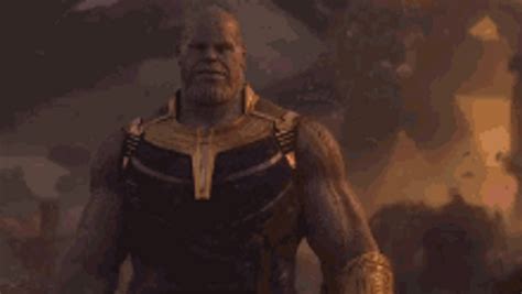 Titan Thanos Dancing Twerk 