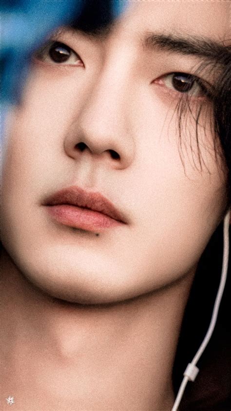 Ghim Của Sean Halliwell Trên Wang Yibo