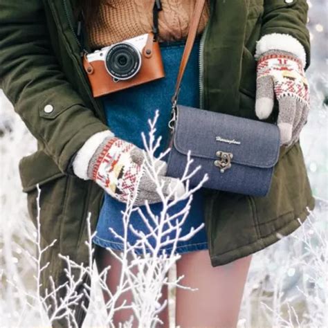 Herringbone Tiny Canvas Markmarcross