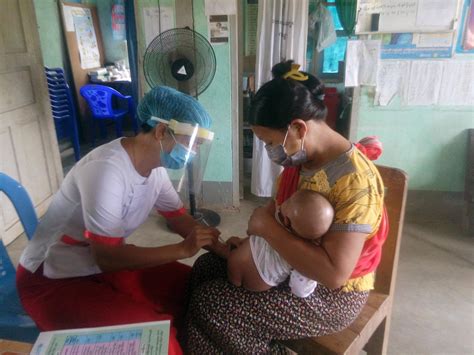 ဒေါ့ဖုန်းယန်မြို့၌ အသက် ၂ နှစ်အောက် ကလေးငယ်များနှင့် ကိုယ်ဝန်ဆောင်မိခင်များအား ပုံမှန် ကာကွယ