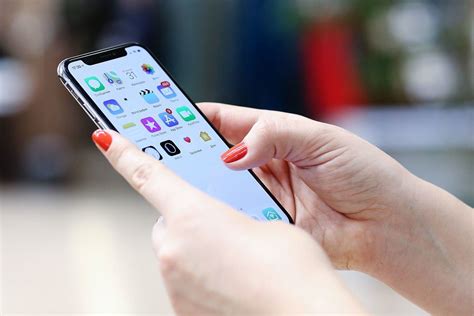 Iphone и Ipad запрещают на самых разных уровнях Соответствующее распоряжение готовится для