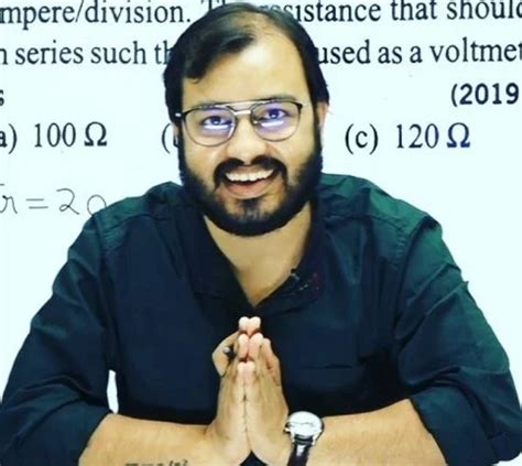 Physics Wallahs Alakh Pandeys Love Story Met His Wife Shivani After
