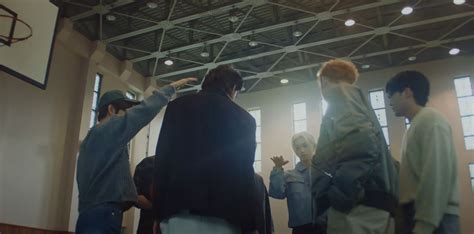 스키즈 락스타의 가을 감성싱그럽고 아련한 리브