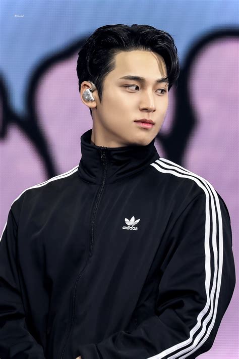 NeverlandMG on Twitter 캐럿랜드 HQ DAY 민규 MINGYU ミンギュ 세븐틴 SEVENTEEN https t co