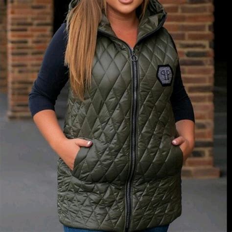 Супер жилетка — цена 900 грн в каталоге Жилетки Купить женские вещи по доступной цене на Шафе