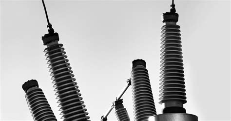 shunt capacitor switching in distribution and transmission systems